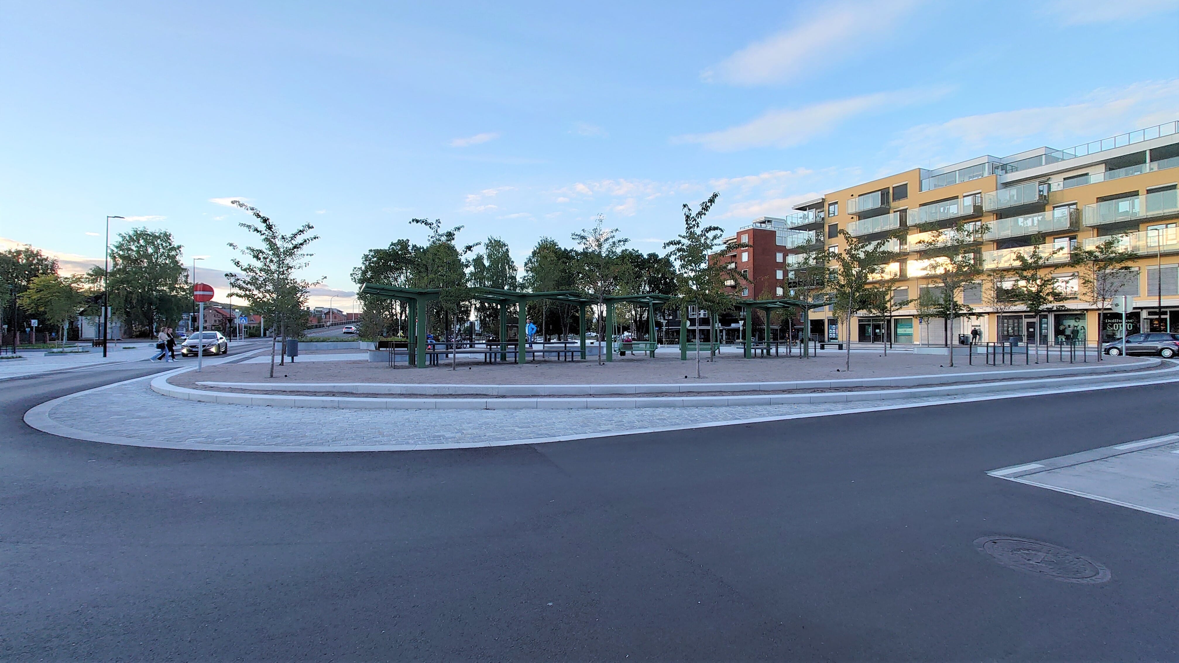 Franklintorget er ferdigstilt - BETOMUR AS